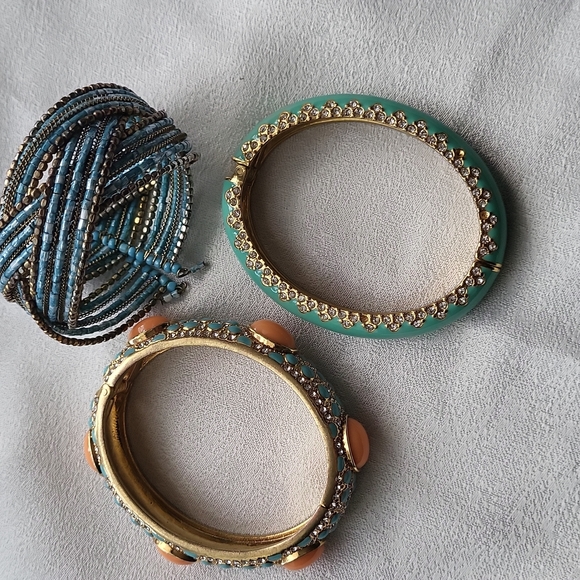 Jewelry | Vintage Jewelry 2 Bangle Bracelets And 1 Stretch Springy ...